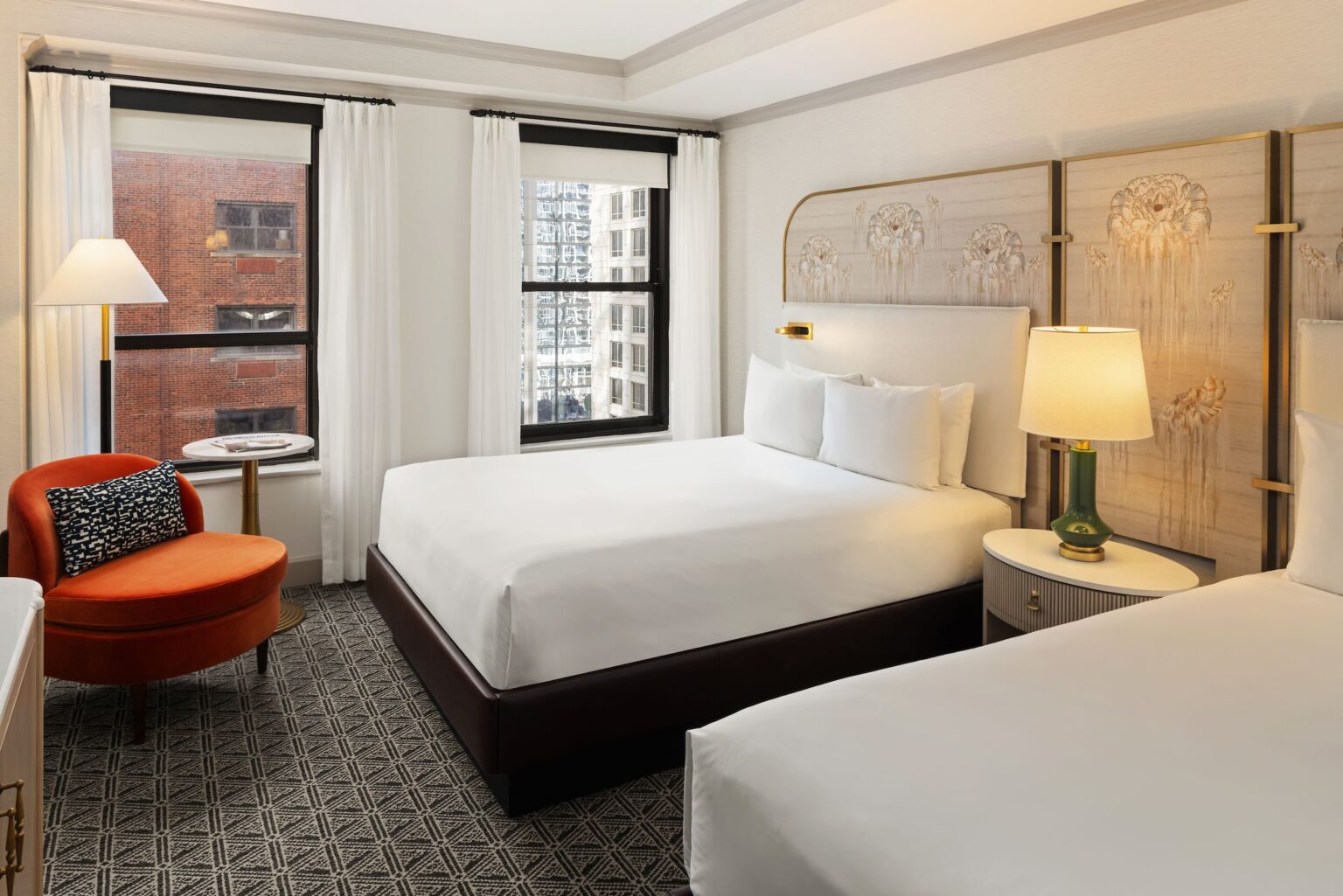 Hotel Rooms & Suites near Magnificent Mile Chicago - The Talbott Hotel