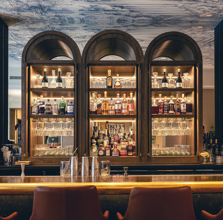 Boutique Hotels in Chicago IL - The Talbott Hotel