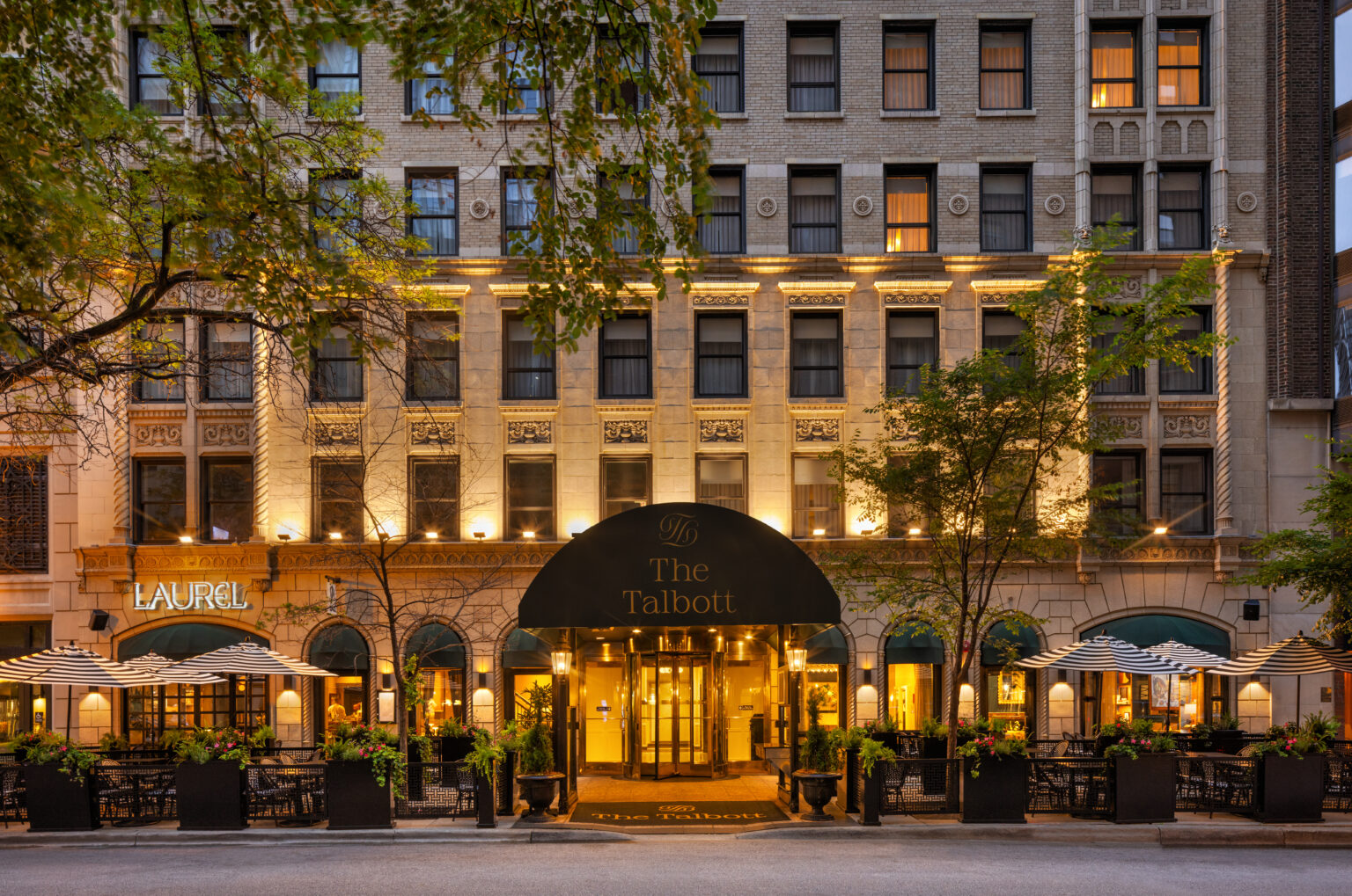 Boutique Hotels in Chicago IL - The Talbott Hotel